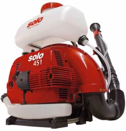 4 Best Solo Backpack Sprayers - Which One Is Best For You?